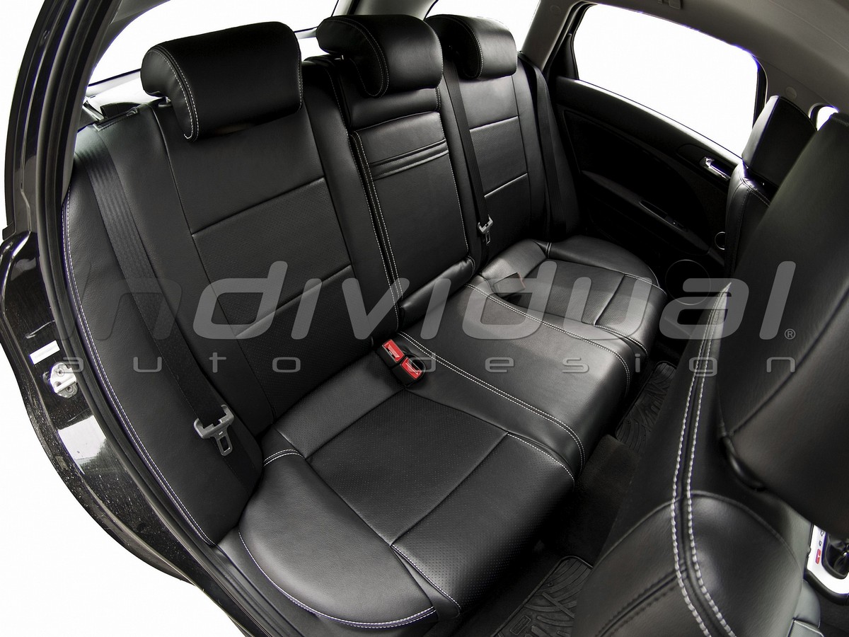 Alfa Romeo Mad – Husa Auto